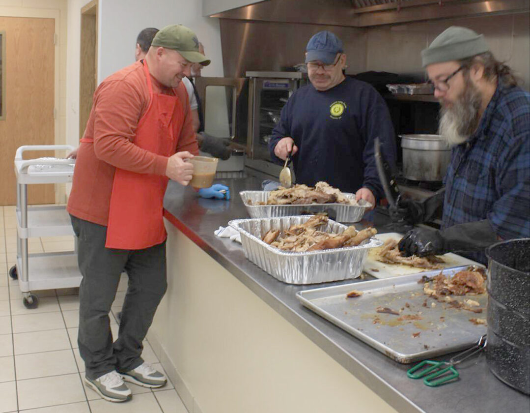 Thanksgiving with Grace in Gladstone | News, Sports, Jobs - Daily Press